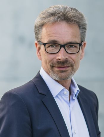 Berlin Capital Club - manager lounge mit Michael Herzog