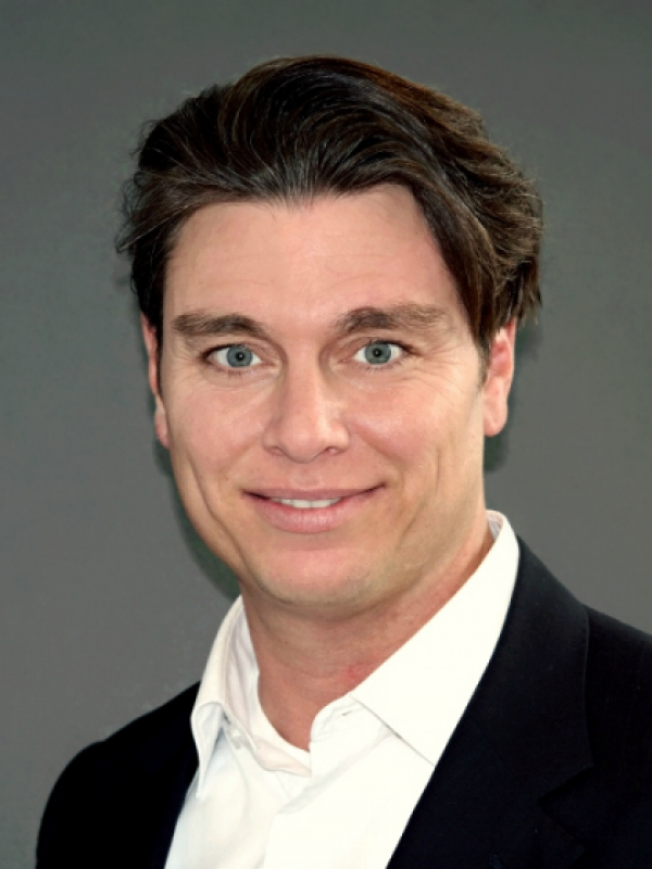 Berlin Capital Club - Frühstück der Stiftung Zukunft Berlin mit Dominik ...